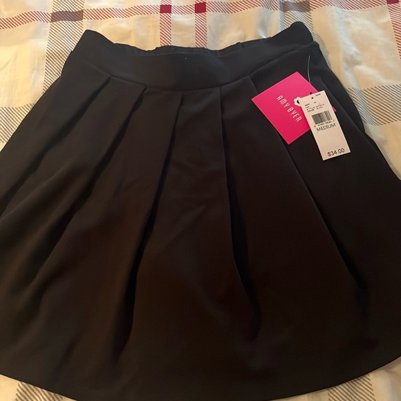 Amy Byer | Bottoms | Black Girls Skort Size Medium | Poshmark